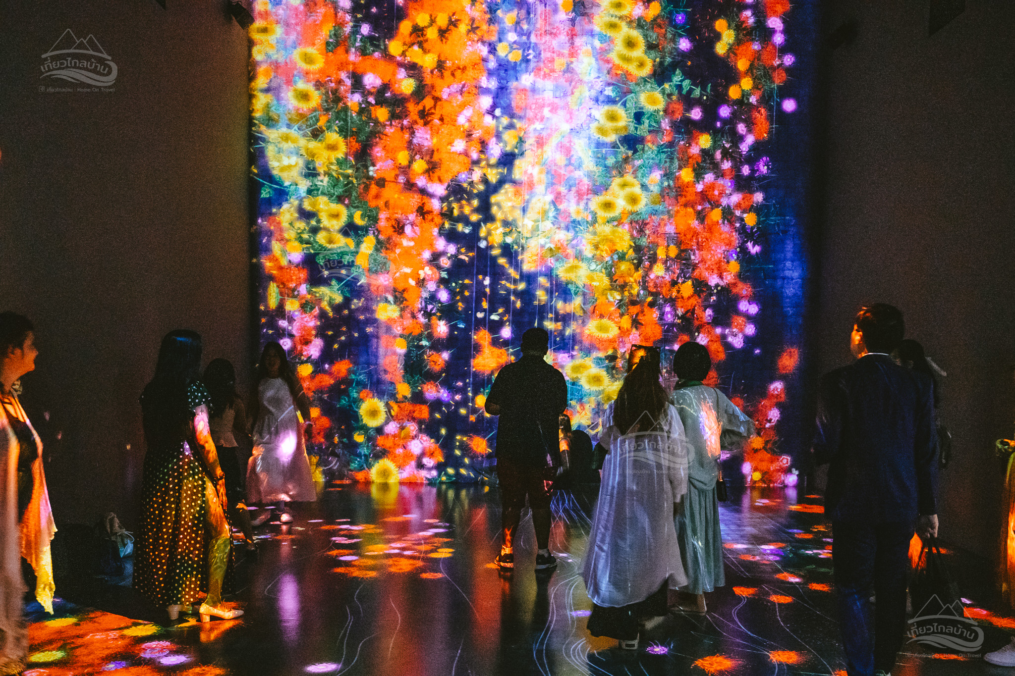 เที่ยวนิทรรศการ FUTURE WORLD Where Art Meets Science - เที่ยวไกลบ้าน ...